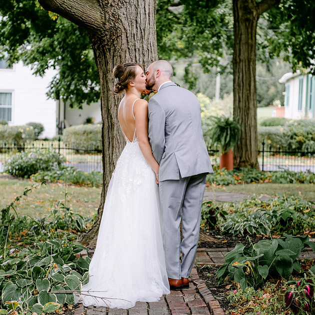 MARIA HALL PHOTOGRAPHY | Sneak Peek! The Wedding of Abigail and Jason